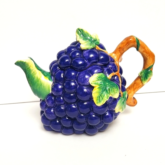 Kitchen | Vintage Grapes Tea Pot | Poshmark